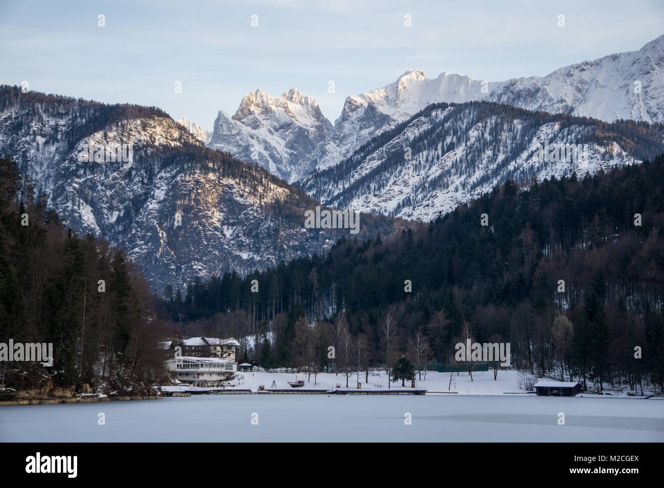 Lake hechtsee -Fotos und -Bildmaterial in hoher Auflösung – Alamy