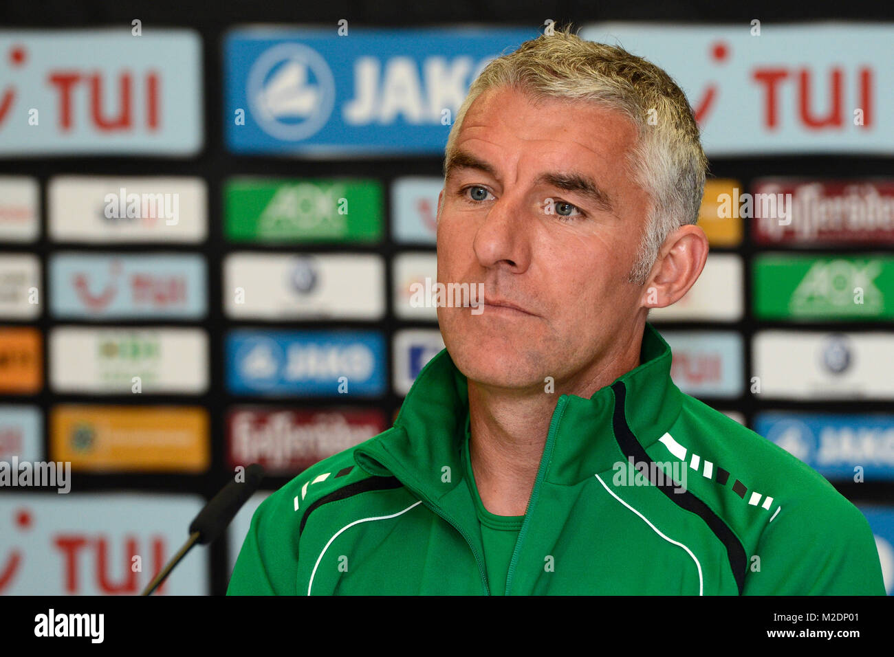 Hannover 96 trainer mirko slomka, -Fotos und -Bildmaterial in hoher ...