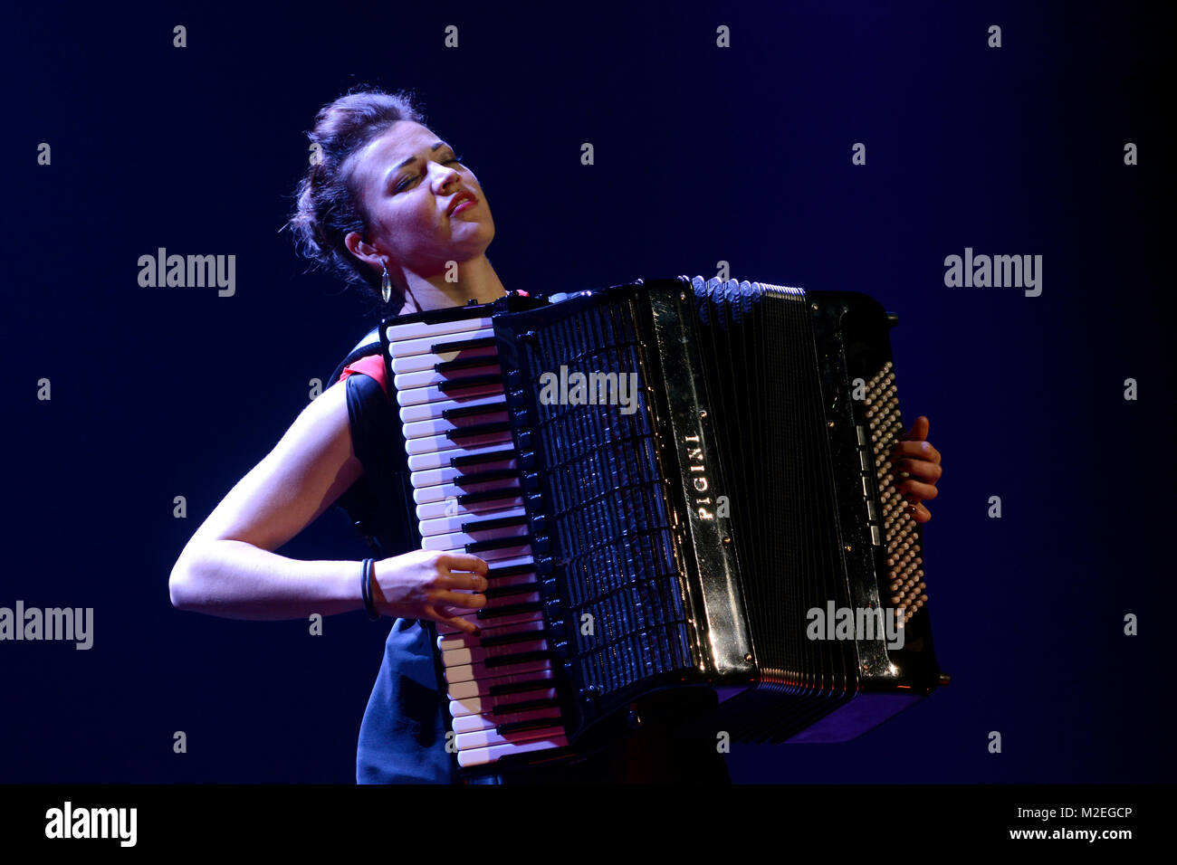 Ksenija Sidorowa Stockfotos und -bilder Kaufen - Alamy