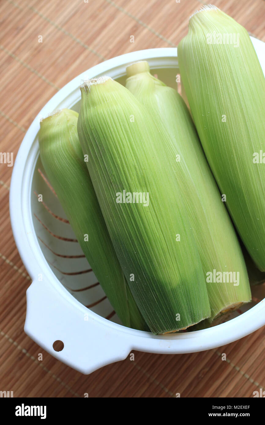 Frischer mais -Fotos und -Bildmaterial in hoher Auflösung – Alamy