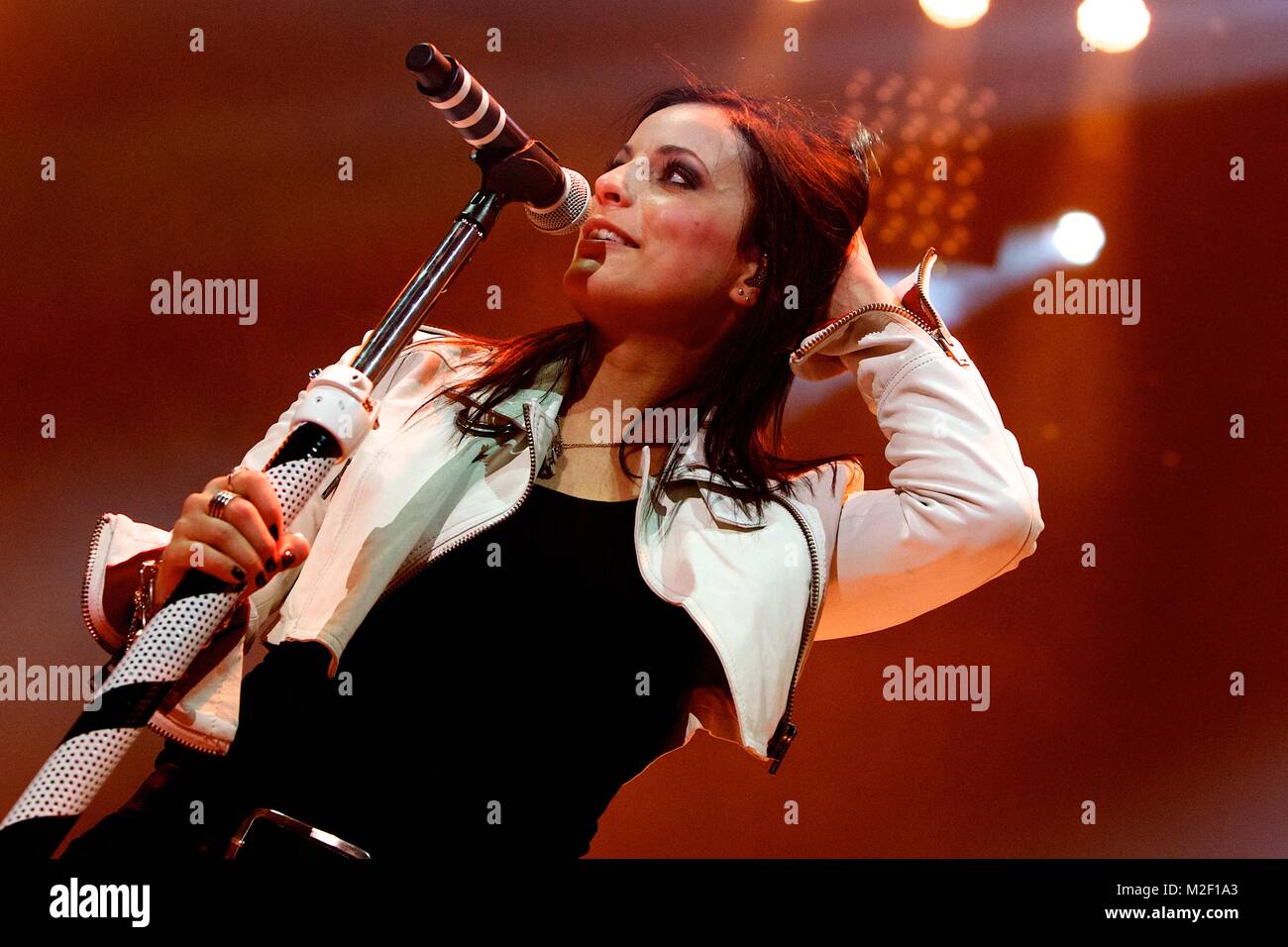 Stefanie kloß live -Fotos und -Bildmaterial in hoher Auflösung – Alamy