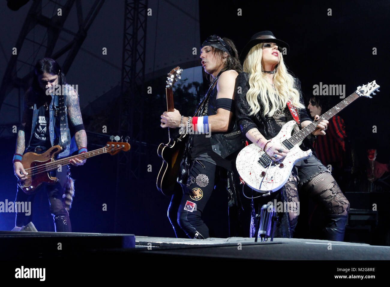 Schock-Rock-Legende Alice Cooper im Amphitheater Hanau. +++ 3 S FOTO ...
