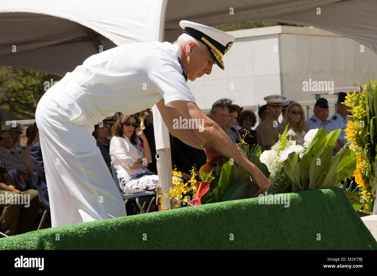 120425-N-JZ 251-013 CAMP 1234567 Schubert, Hawaii (April 25, 2012 ...