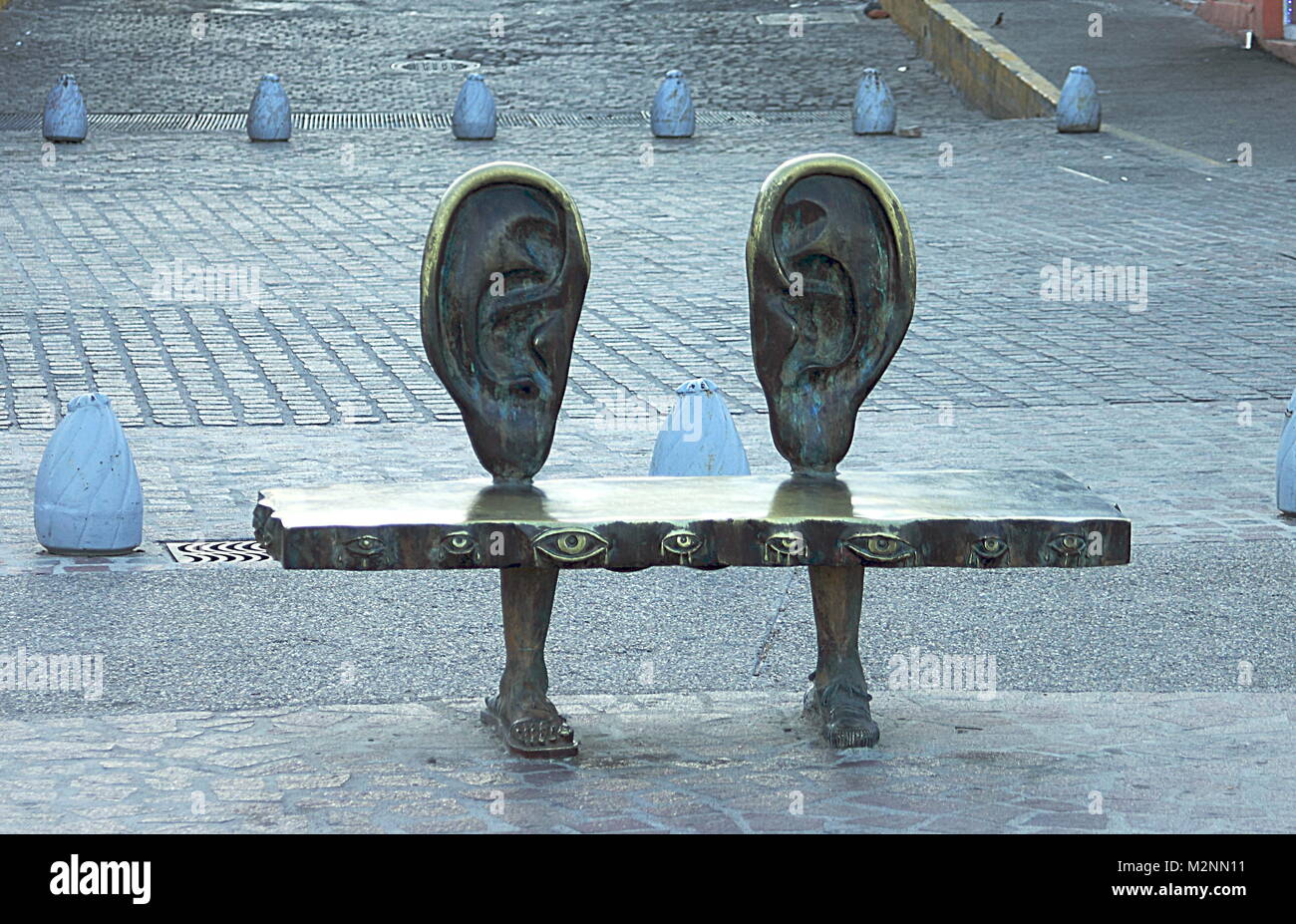Das rotunde meer von alejandro colunga -Fotos und -Bildmaterial in ...