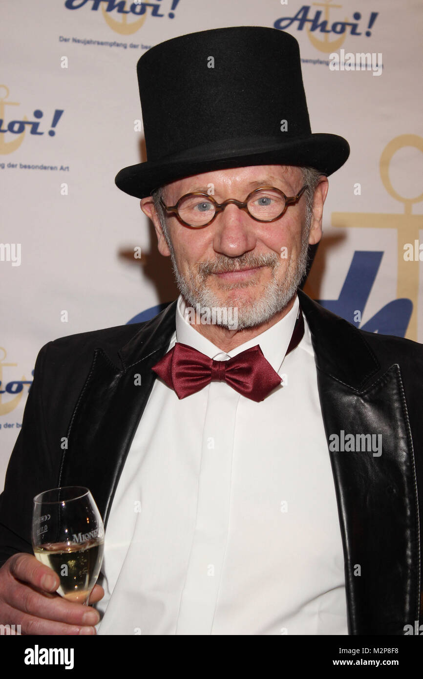 WERNER BROESEL Roetger Feldmann mit Frau, Ahoi Neujahrsempfang 2016 ...