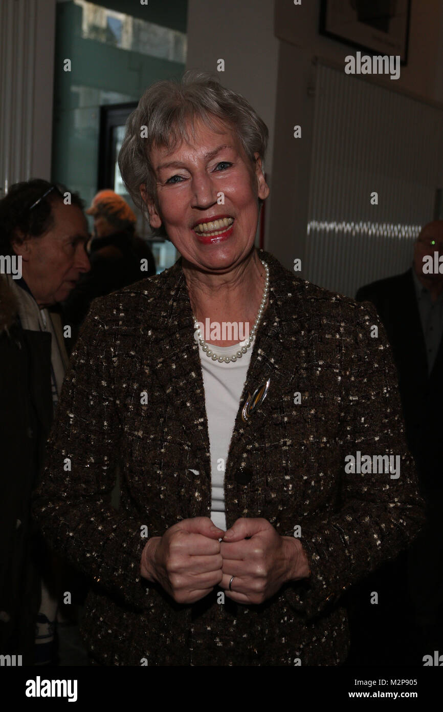 Barbara kisseler -Fotos und -Bildmaterial in hoher Auflösung – Alamy