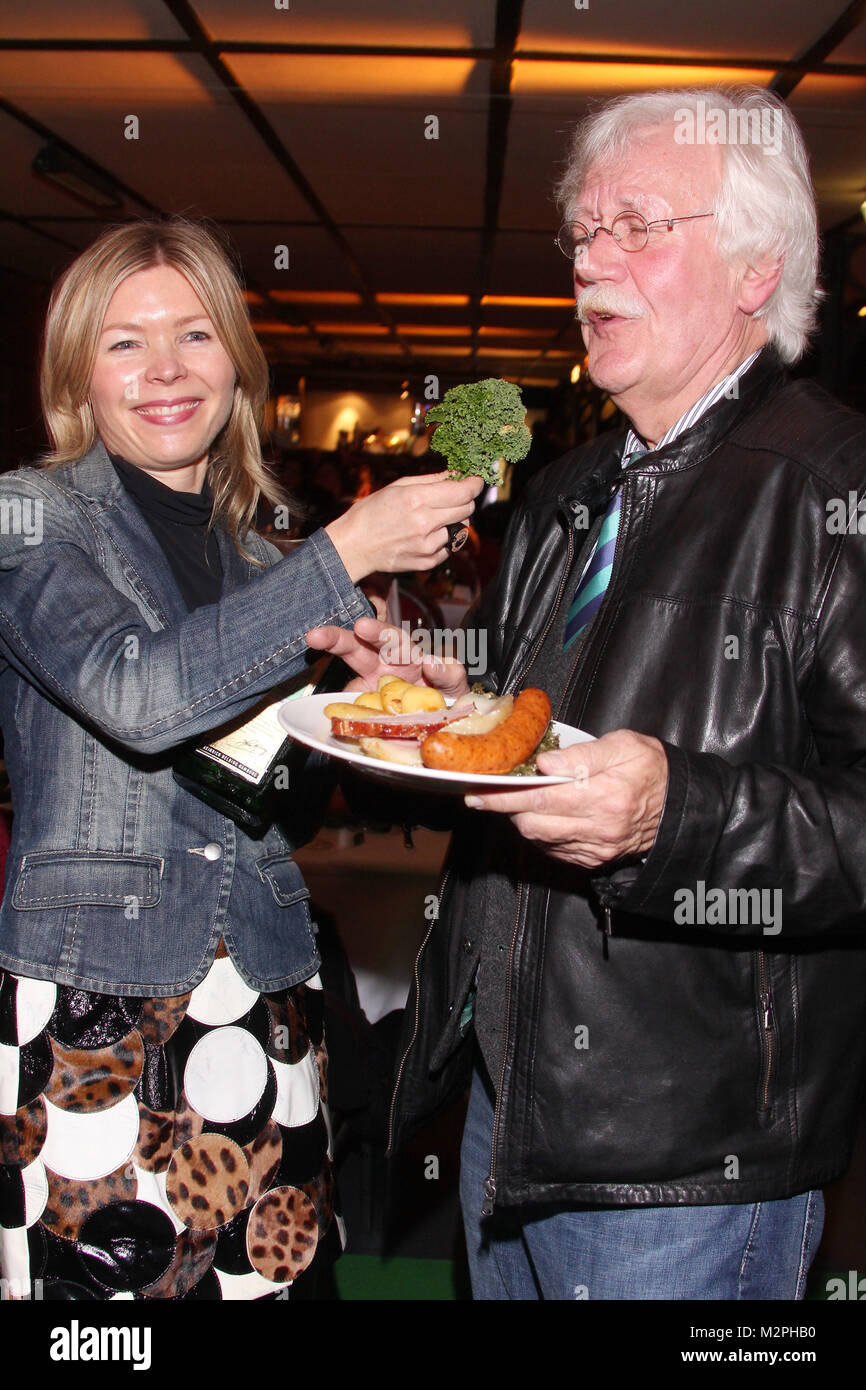 Tina ingwersen matthiesen -Fotos und -Bildmaterial in hoher Auflösung ...