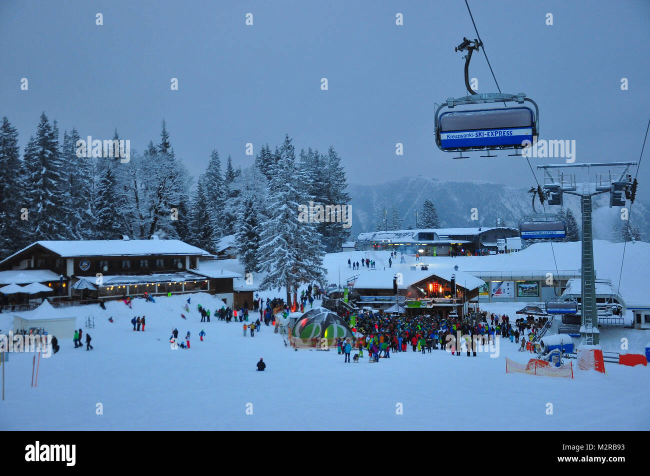 Skigebiet auf dem Hausberg, Garmisch-Partenkirchen, Werdenfelser Land ...