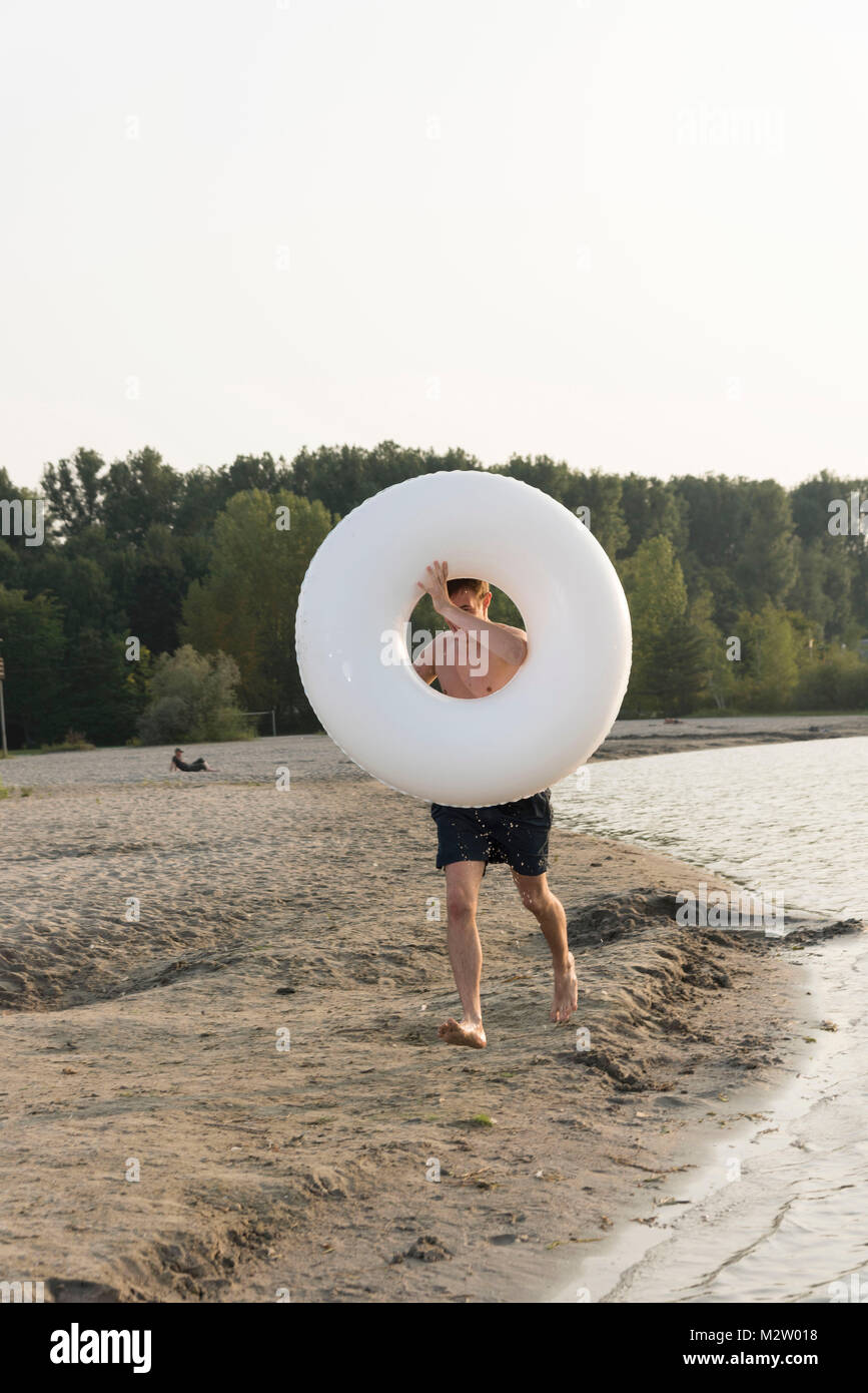 Baggersee strand -Fotos und -Bildmaterial in hoher Auflösung – Alamy
