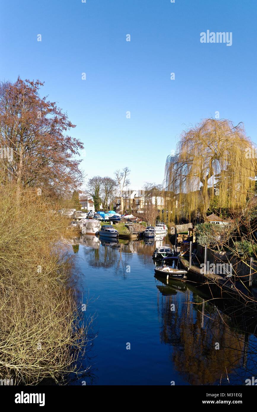 Weybridge surrey uk -Fotos und -Bildmaterial in hoher Auflösung – Alamy