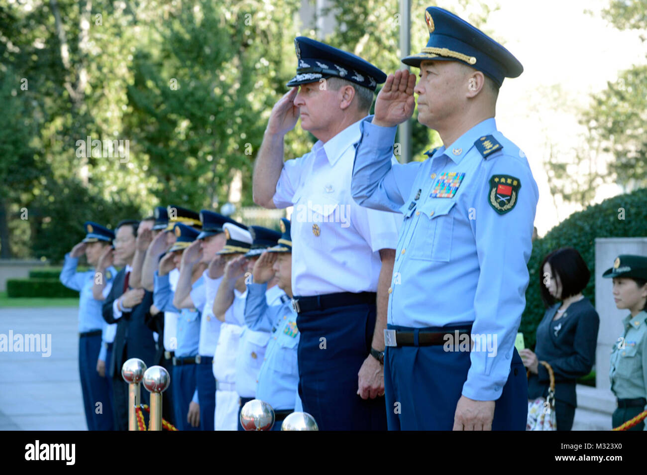 Gastgeber ist plaaf commander gen ma xiaotian in peking -Fotos und ...