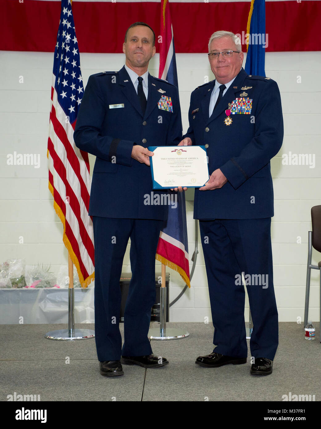 Us Air Force Colonel James Moffett mit der Wyoming Air National Guard ...