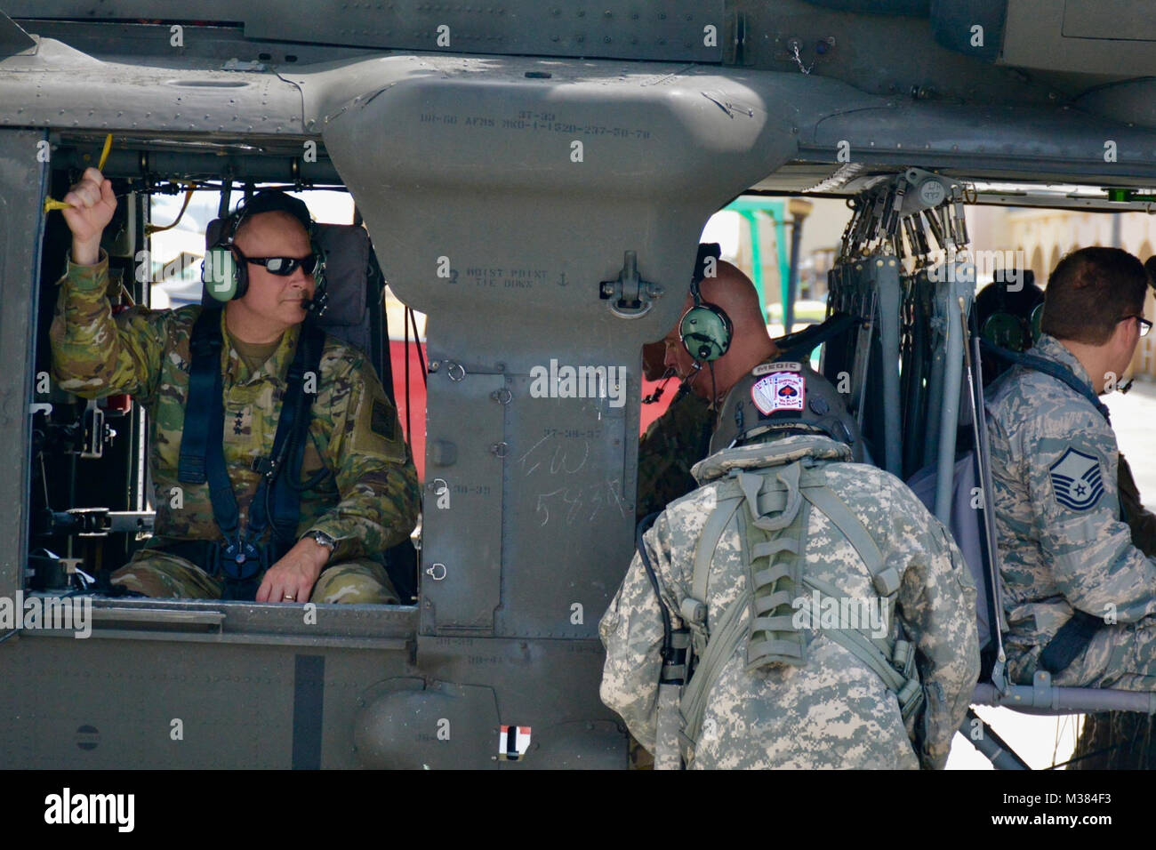 Lt gen timothy j kadavy -Fotos und -Bildmaterial in hoher Auflösung – Alamy