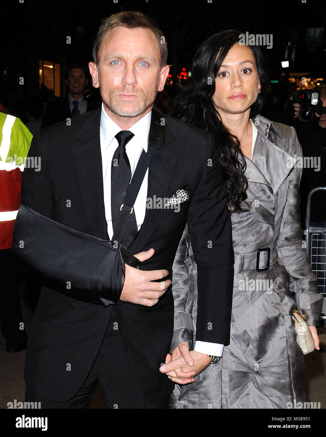 Datei-Foto vom 05/10/08 von Daniel Craig und seiner Frau Rachel Weisz ...