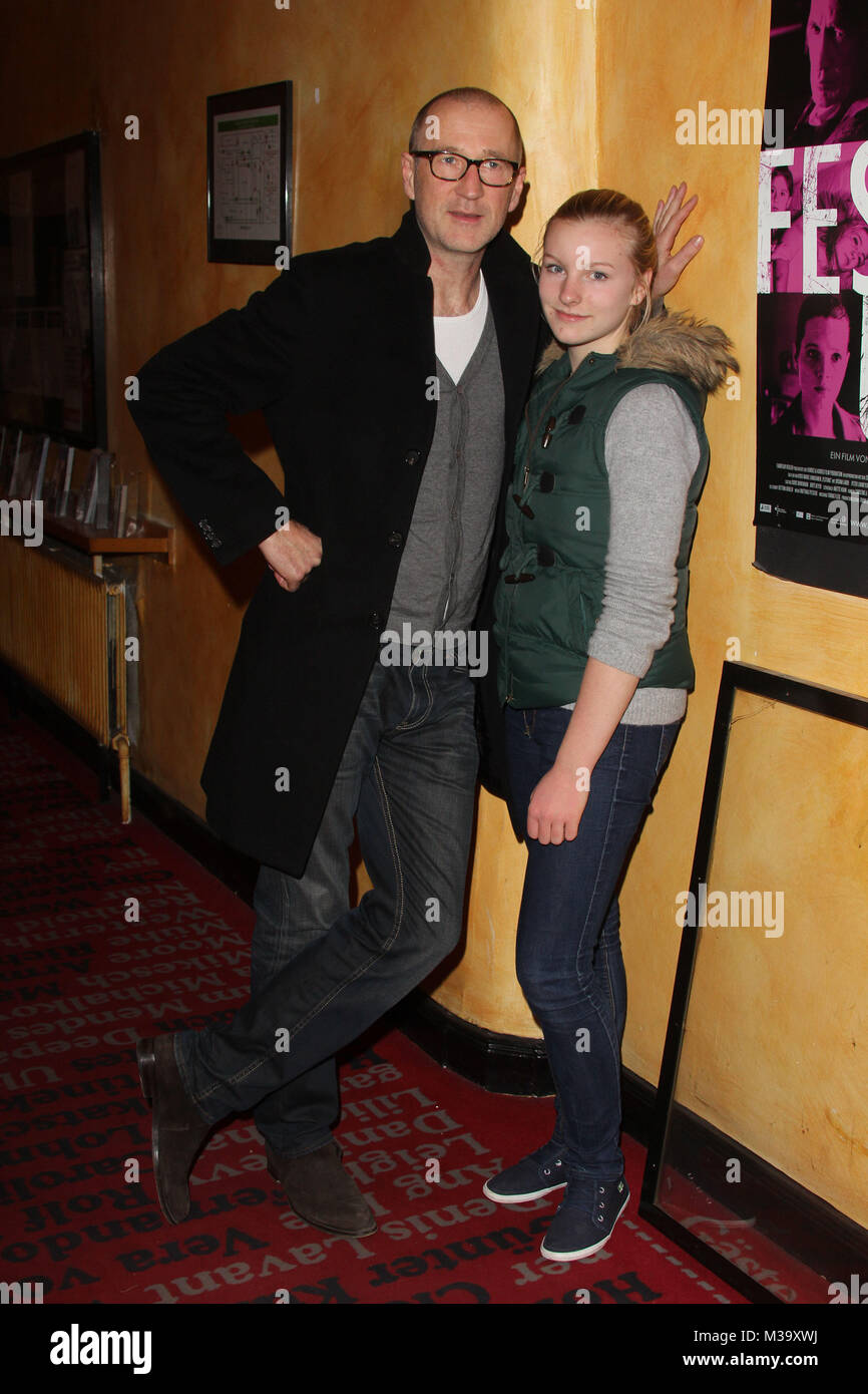 Peter lohmeyer premiere -Fotos und -Bildmaterial in hoher Auflösung – Alamy