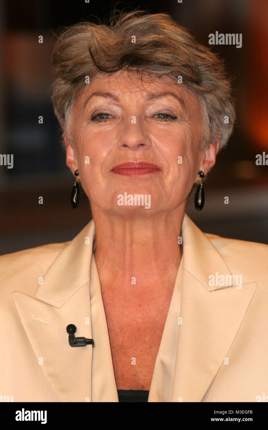 Nicole heesters -Fotos und -Bildmaterial in hoher Auflösung – Alamy