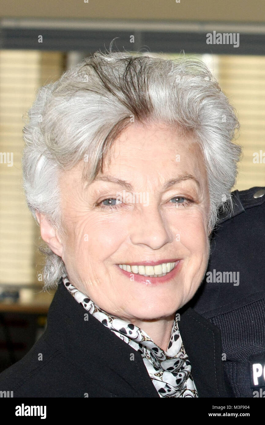 Nicole heesters -Fotos und -Bildmaterial in hoher Auflösung - Seite 2 ...