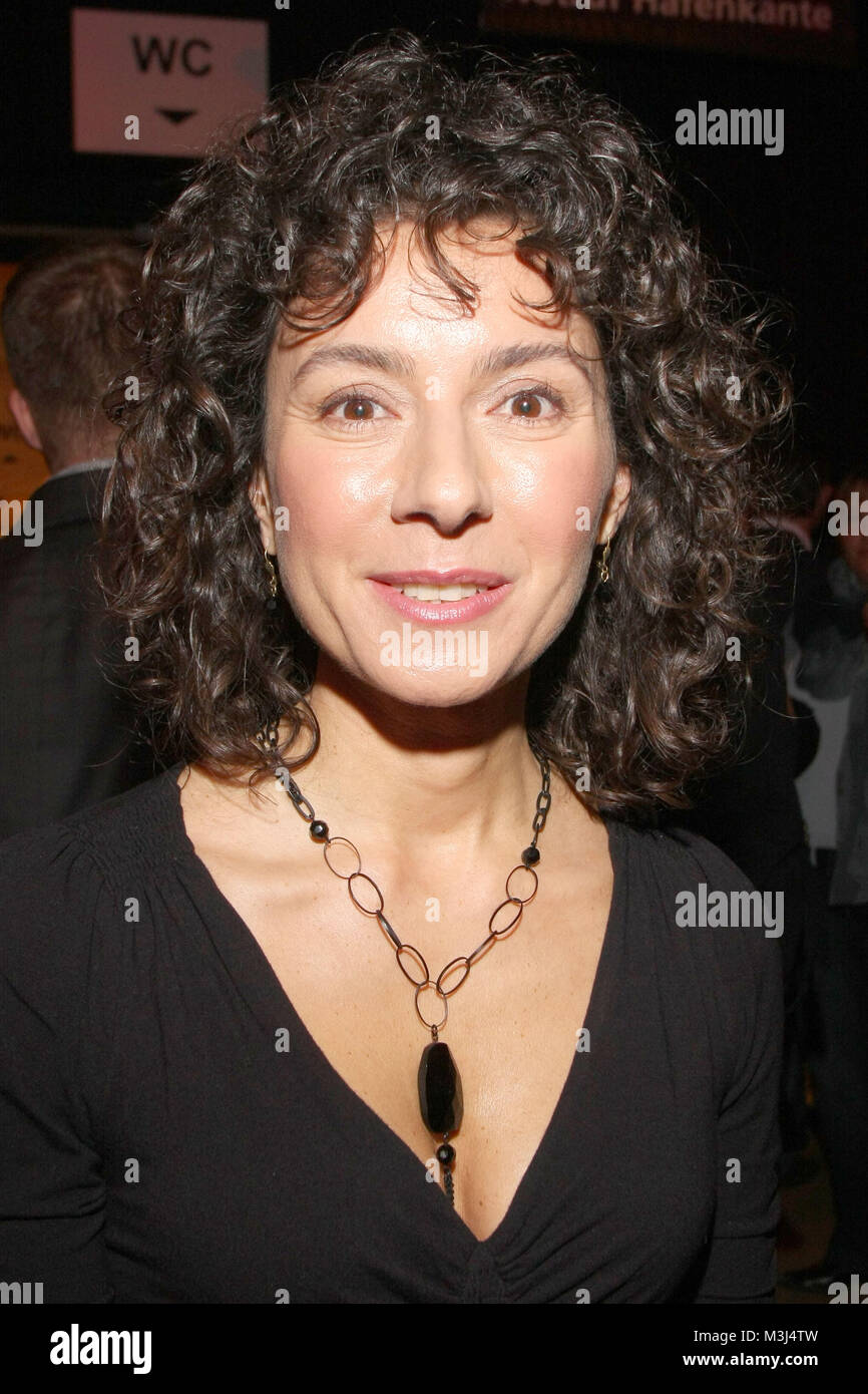 Maria ketikidou -Fotos und -Bildmaterial in hoher Auflösung - Seite 2 ...