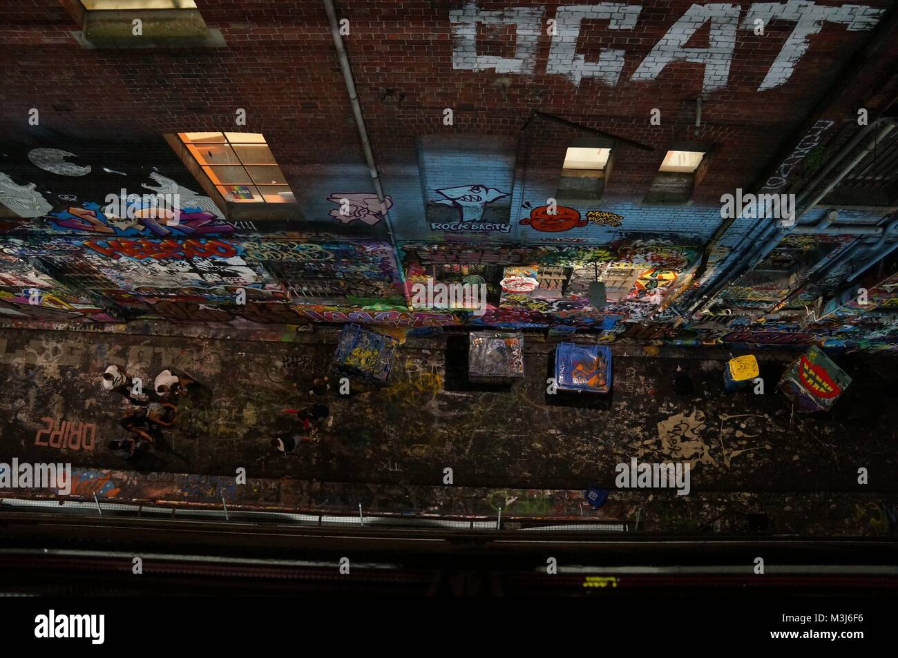 Melbourne Street Art Graffiti von oben Stockfotografie - Alamy