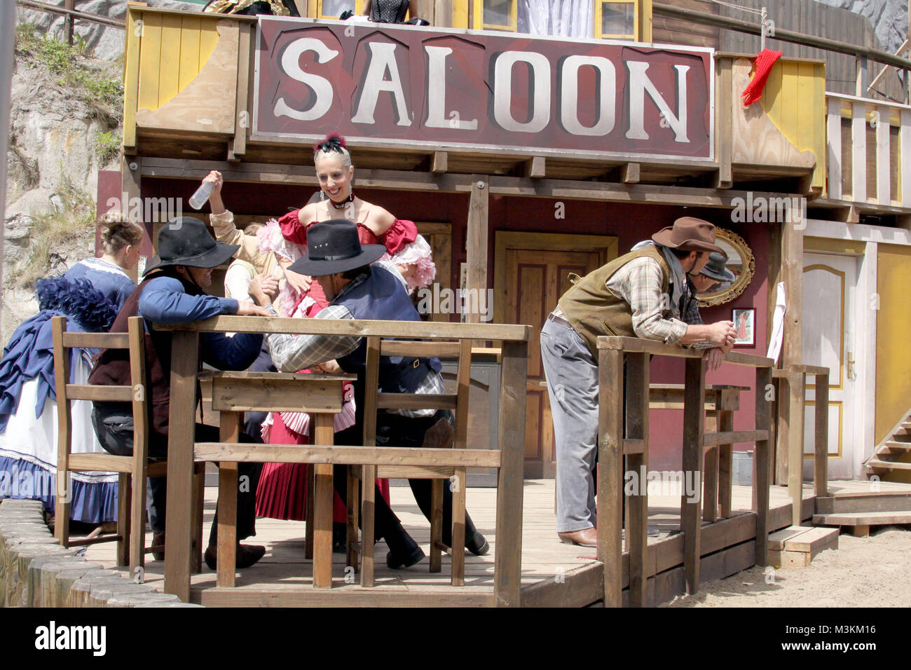 Schatz im silbersee -Fotos und -Bildmaterial in hoher Auflösung – Alamy