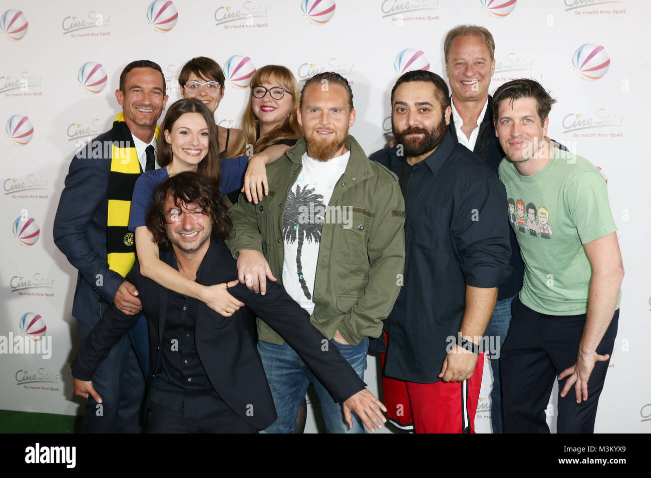 Soenke Moering, Julia Hartmann, Kataryna Nesytowa, Vera Kasimir, Axel ...