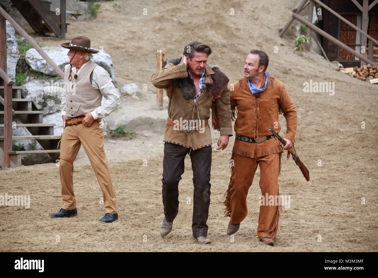 Joshy peters karl may -Fotos und -Bildmaterial in hoher Auflösung – Alamy