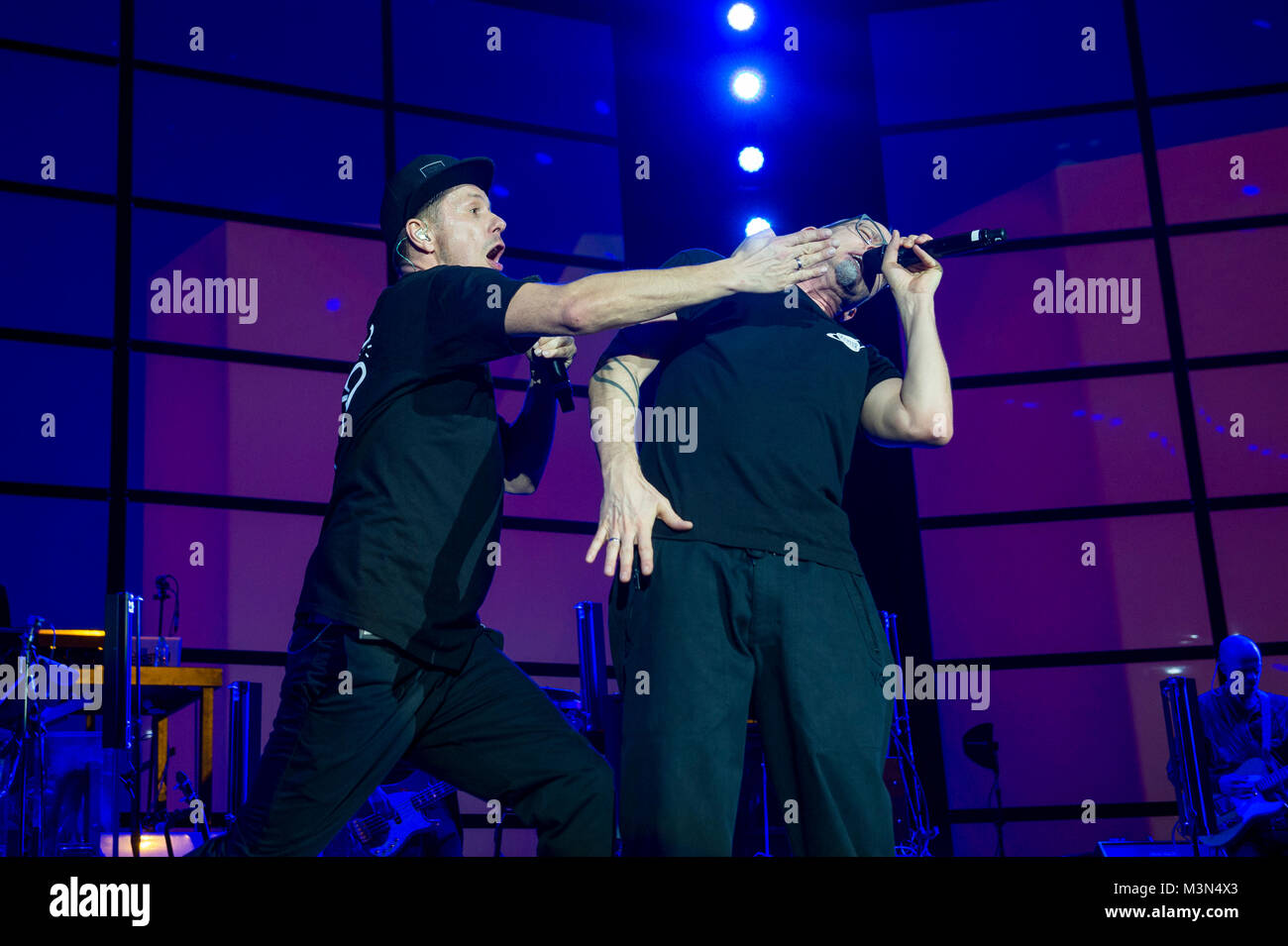 Fanta vier hip hop -Fotos und -Bildmaterial in hoher Auflösung – Alamy