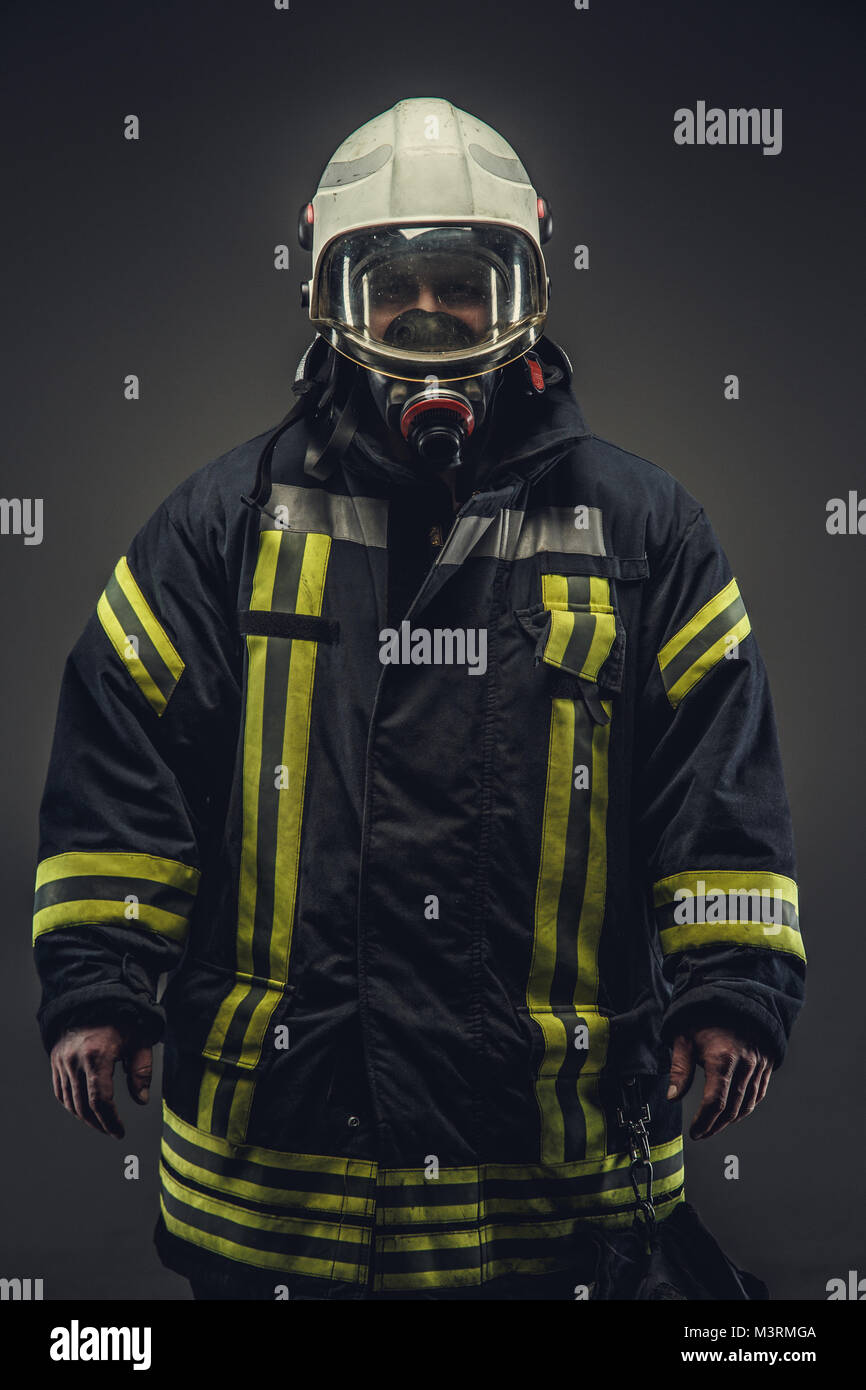 Helm Feuerwehrmann Stockfotos und -bilder Kaufen - Alamy