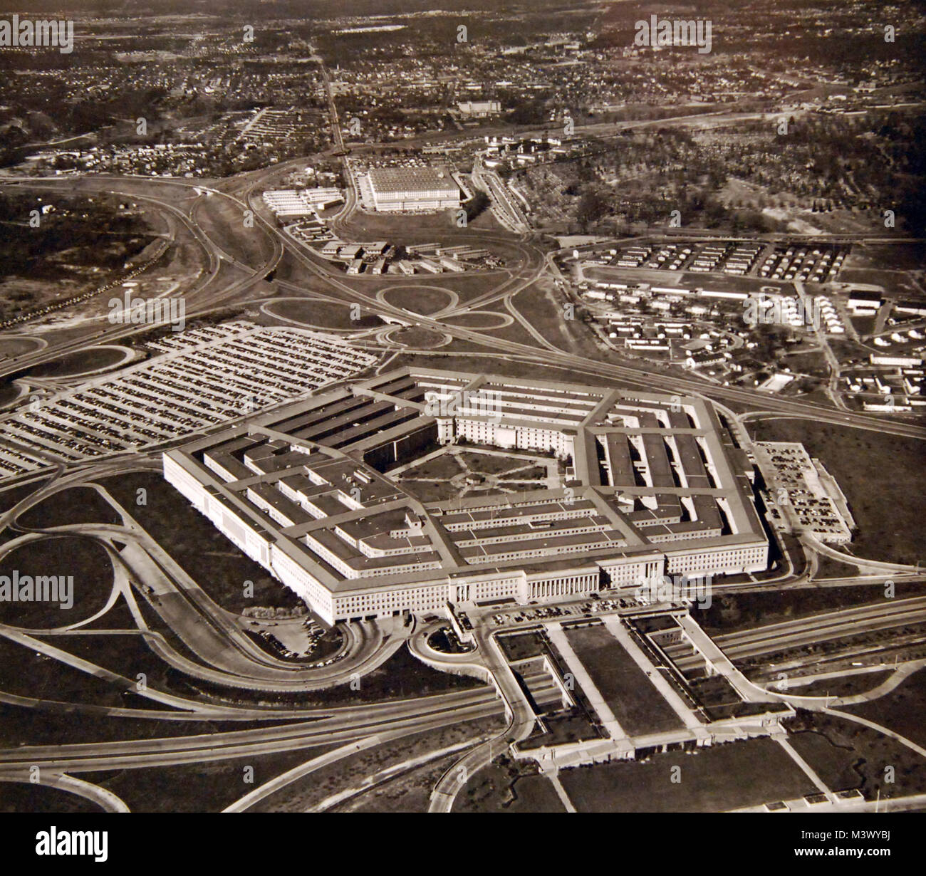Aerial the pentagon -Fotos und -Bildmaterial in hoher Auflösung – Alamy