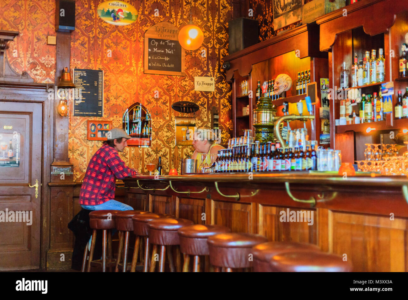 Amsterdam bar interior -Fotos und -Bildmaterial in hoher Auflösung – Alamy