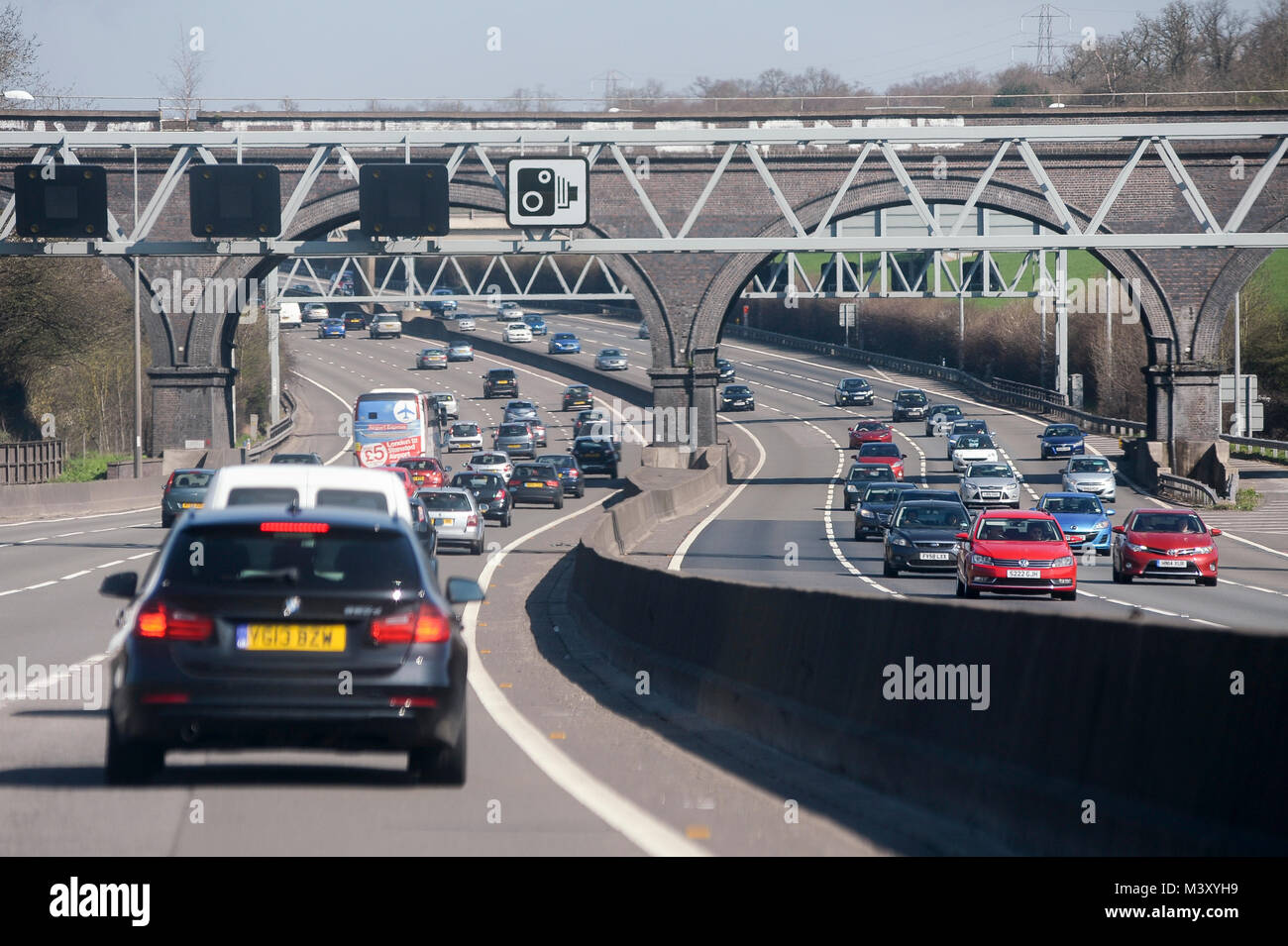 Left Hand Traffic Stockfotos & Left Hand Traffic Bilder - Alamy