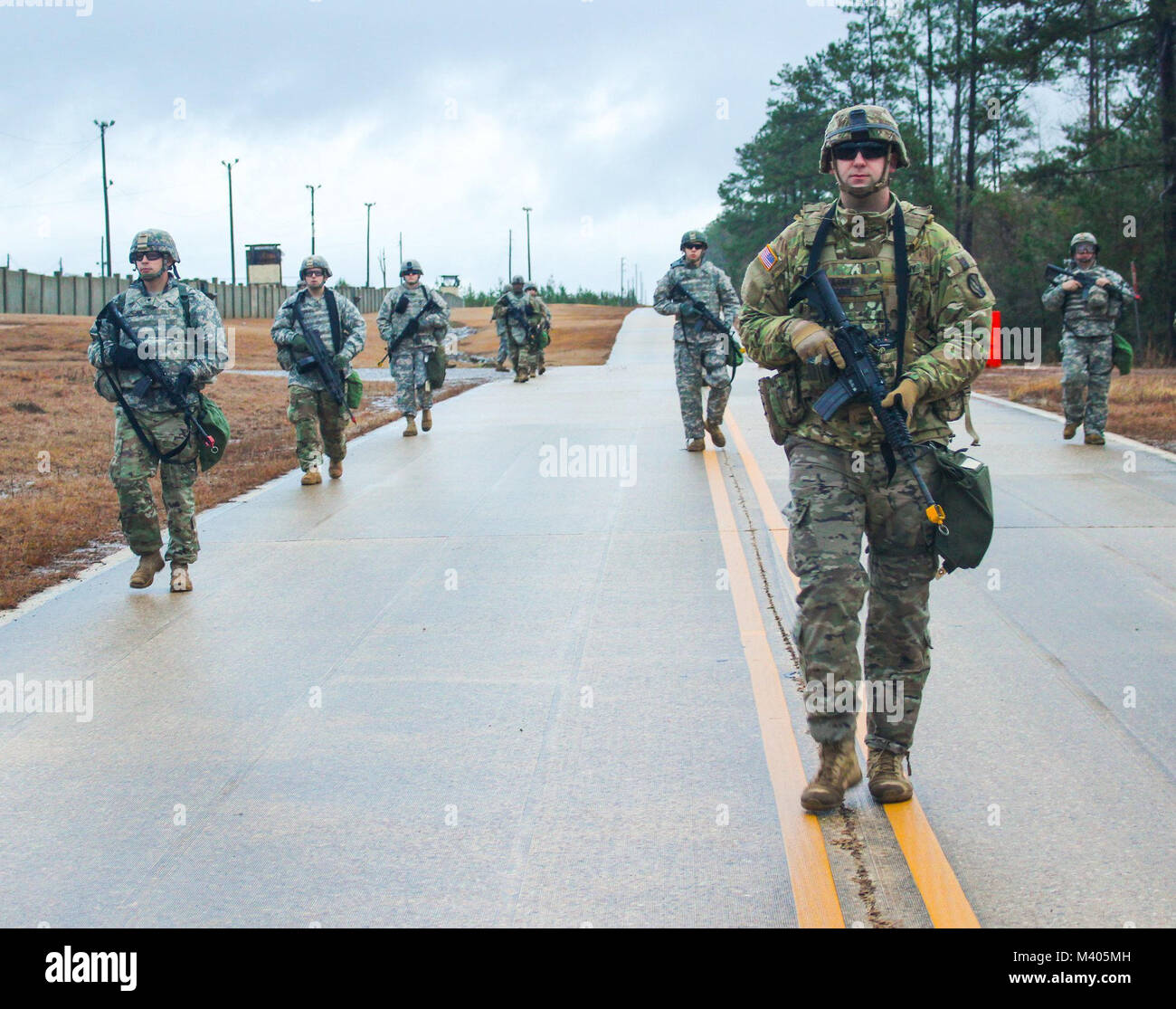 Oregon National Guard Soldaten zu 150 Ingenieur Bataillon zugeordnet ...
