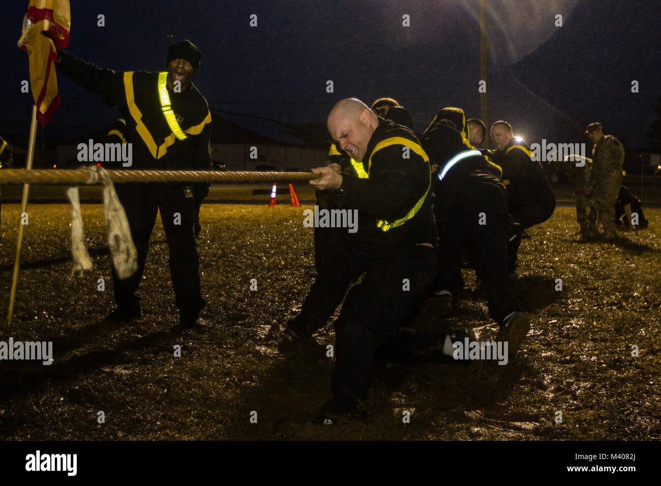 Soldaten in den 4 Bataillon zugeordnet, 409 Brigade Support Battalion ...