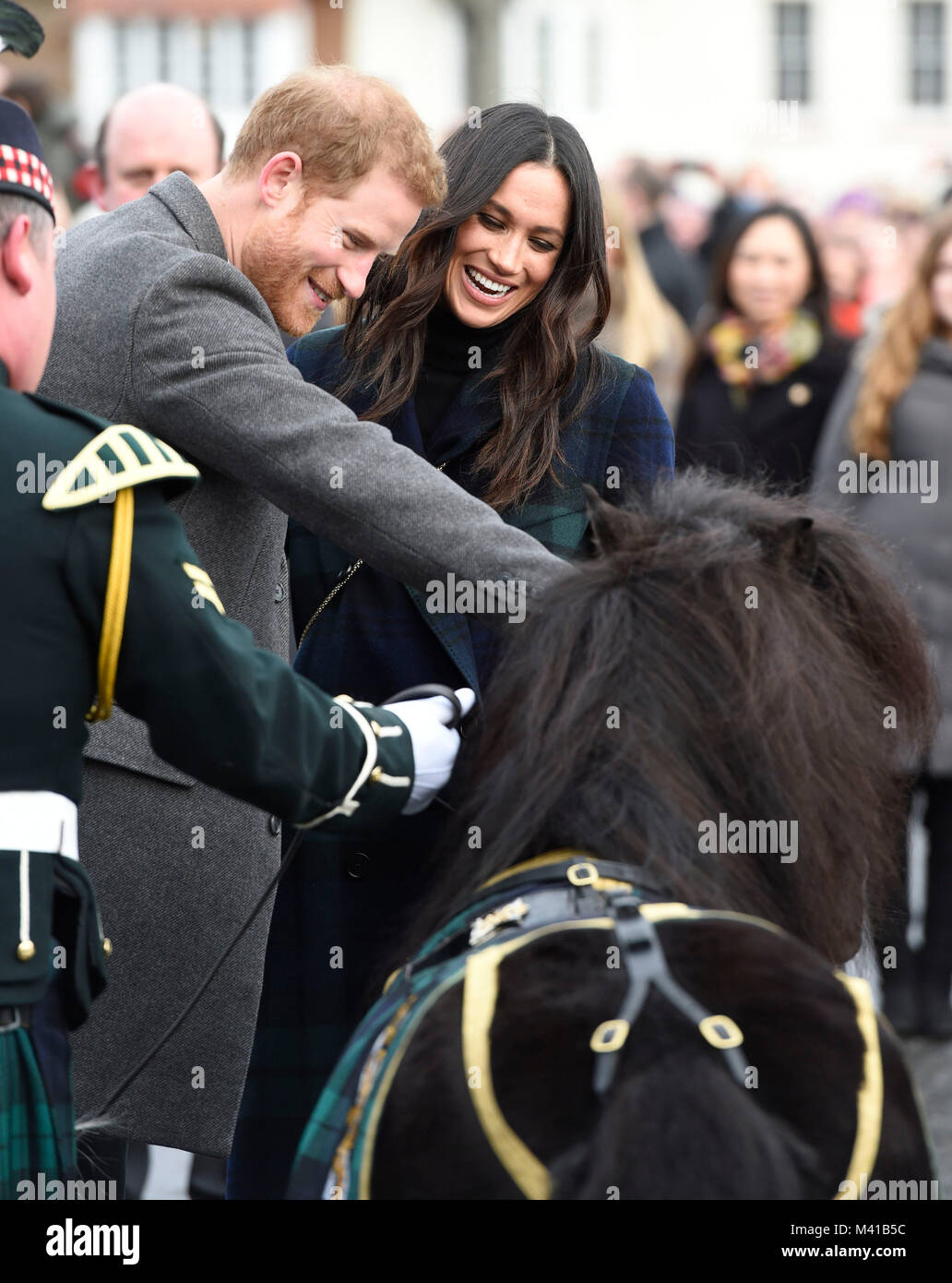 Meghan markle treffen pony major mark wilkinson -Fotos und ...