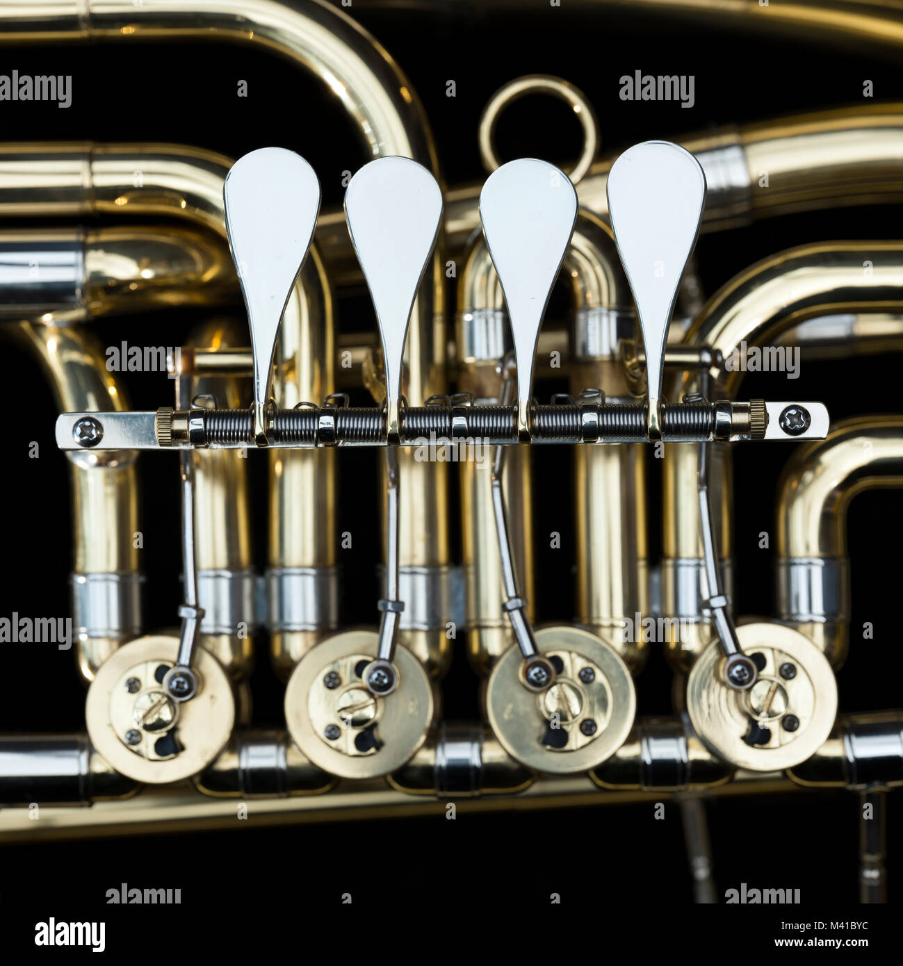 Baritone horn -Fotos und -Bildmaterial in hoher Auflösung – Alamy
