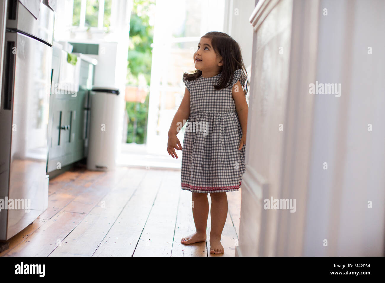 Freches kind -Fotos und -Bildmaterial in hoher Auflösung – Alamy
