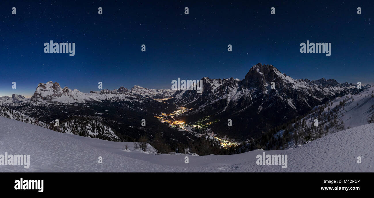 Monte rite dolomites -Fotos und -Bildmaterial in hoher Auflösung – Alamy