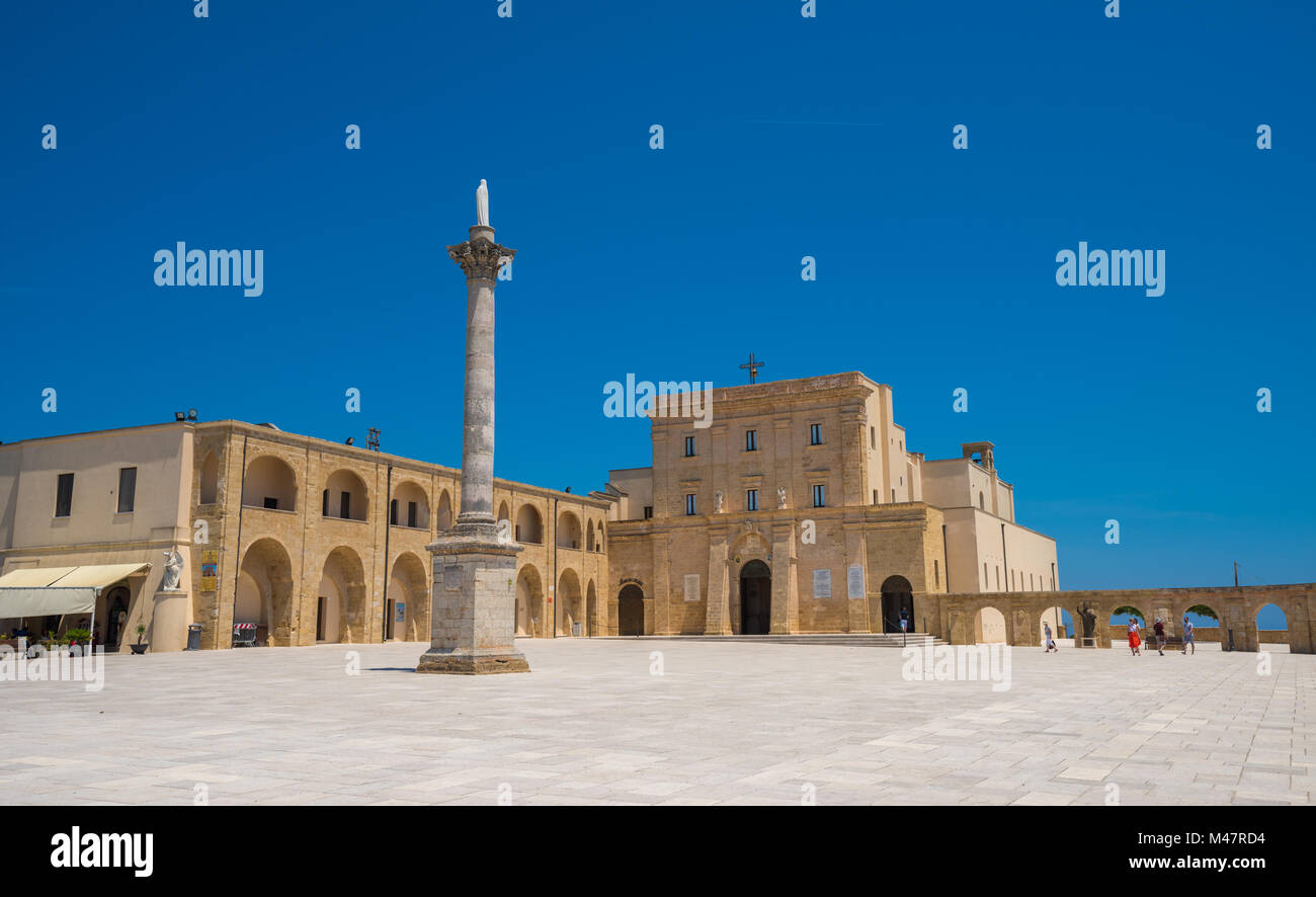 Wallfahrtskirche von Santa Maria di Leuca, Apulien, Italien ...
