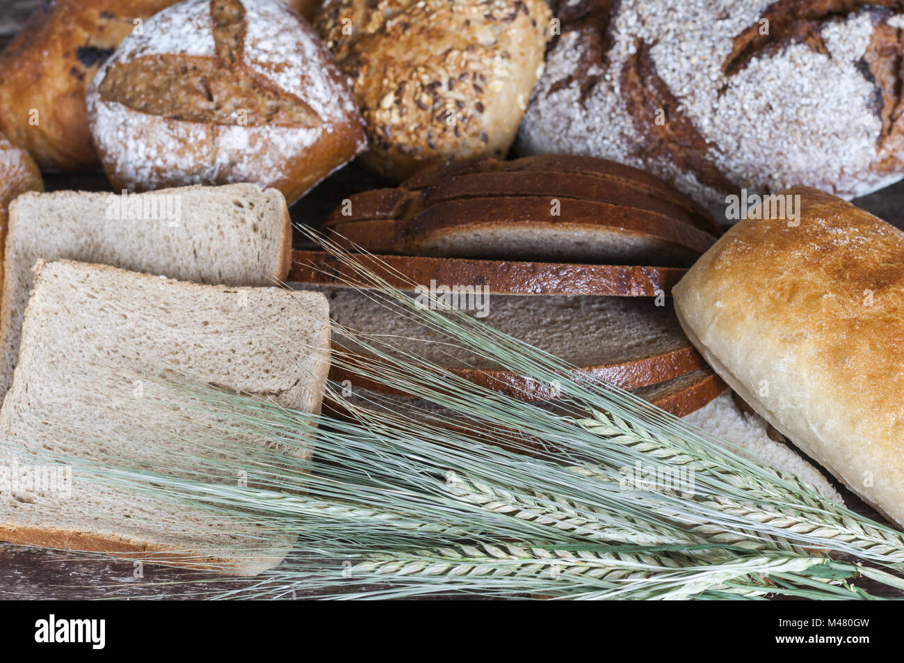 Verschiedene brotsorten -Fotos und -Bildmaterial in hoher Auflösung – Alamy