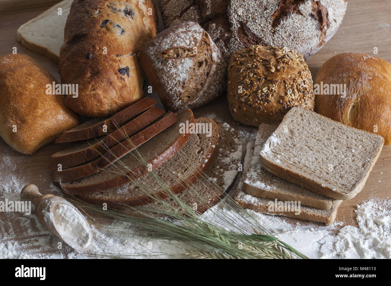 Verschiedene brotsorten -Fotos und -Bildmaterial in hoher Auflösung – Alamy