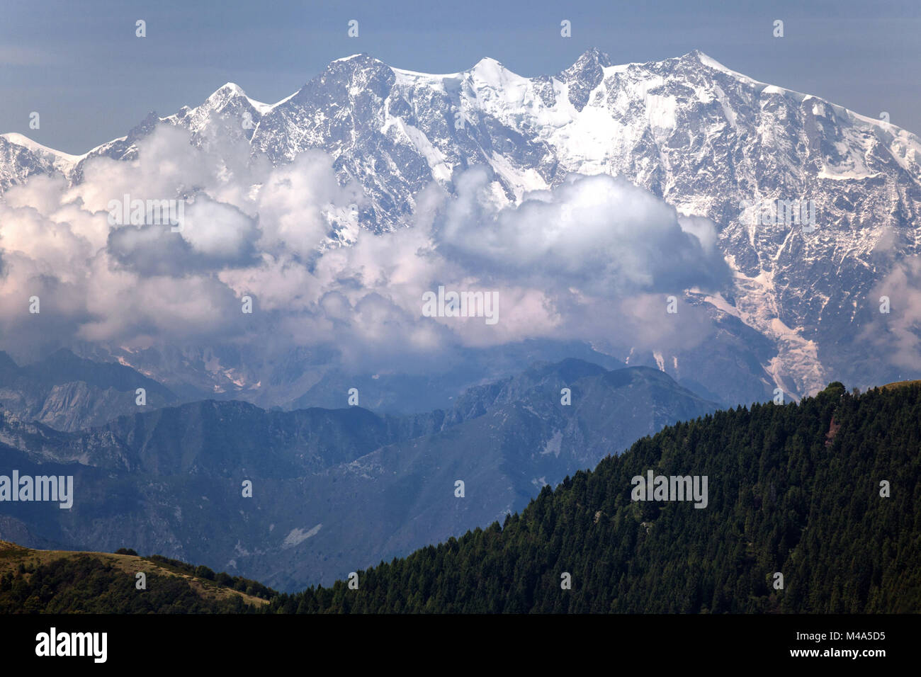 Walliser alpen -Fotos und -Bildmaterial in hoher Auflösung – Alamy