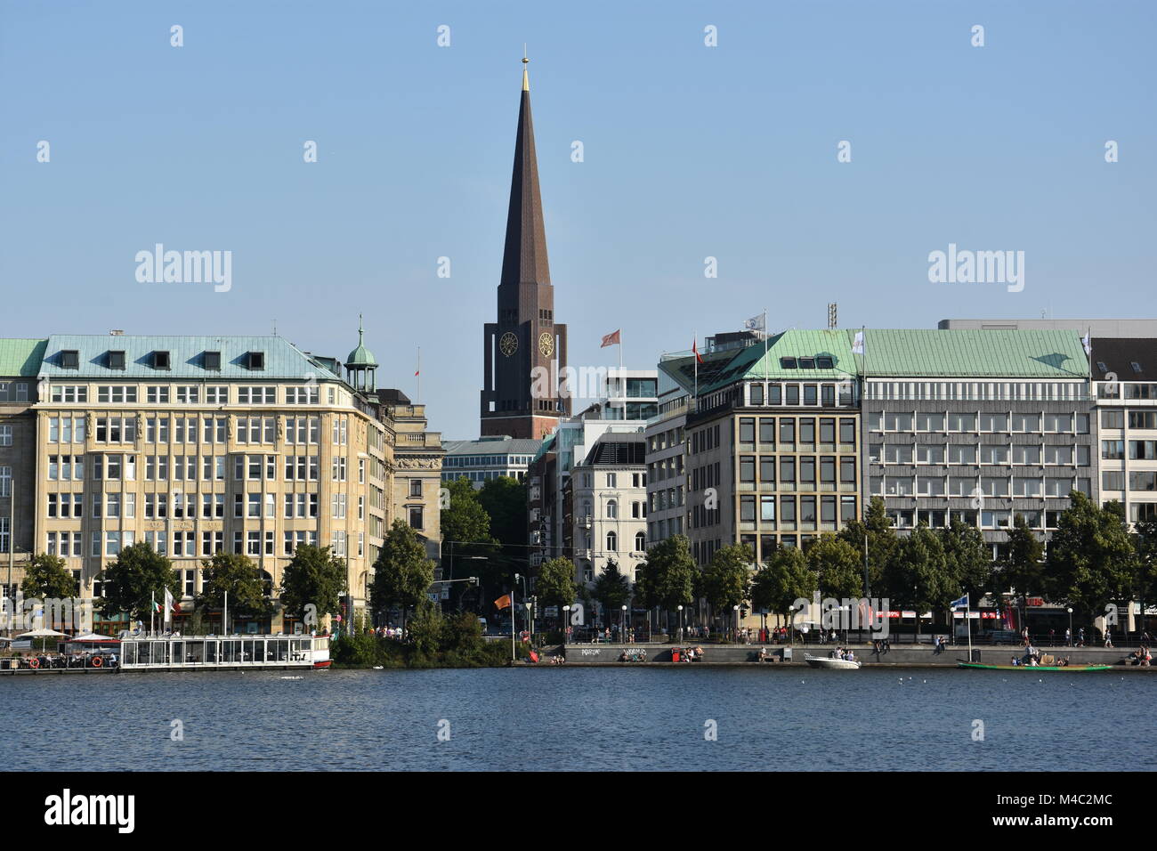 Alster ride -Fotos und -Bildmaterial in hoher Auflösung – Alamy