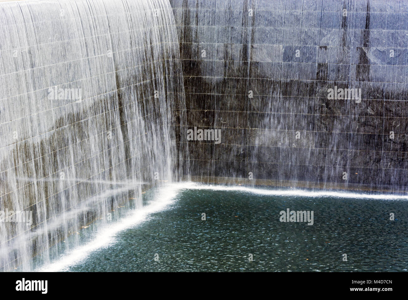 World trade center memorial pool -Fotos und -Bildmaterial in hoher ...