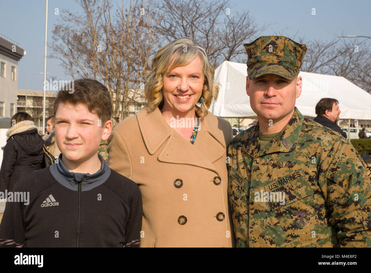 Uns marinekorps sgt maj christopher j garza -Fotos und -Bildmaterial in ...