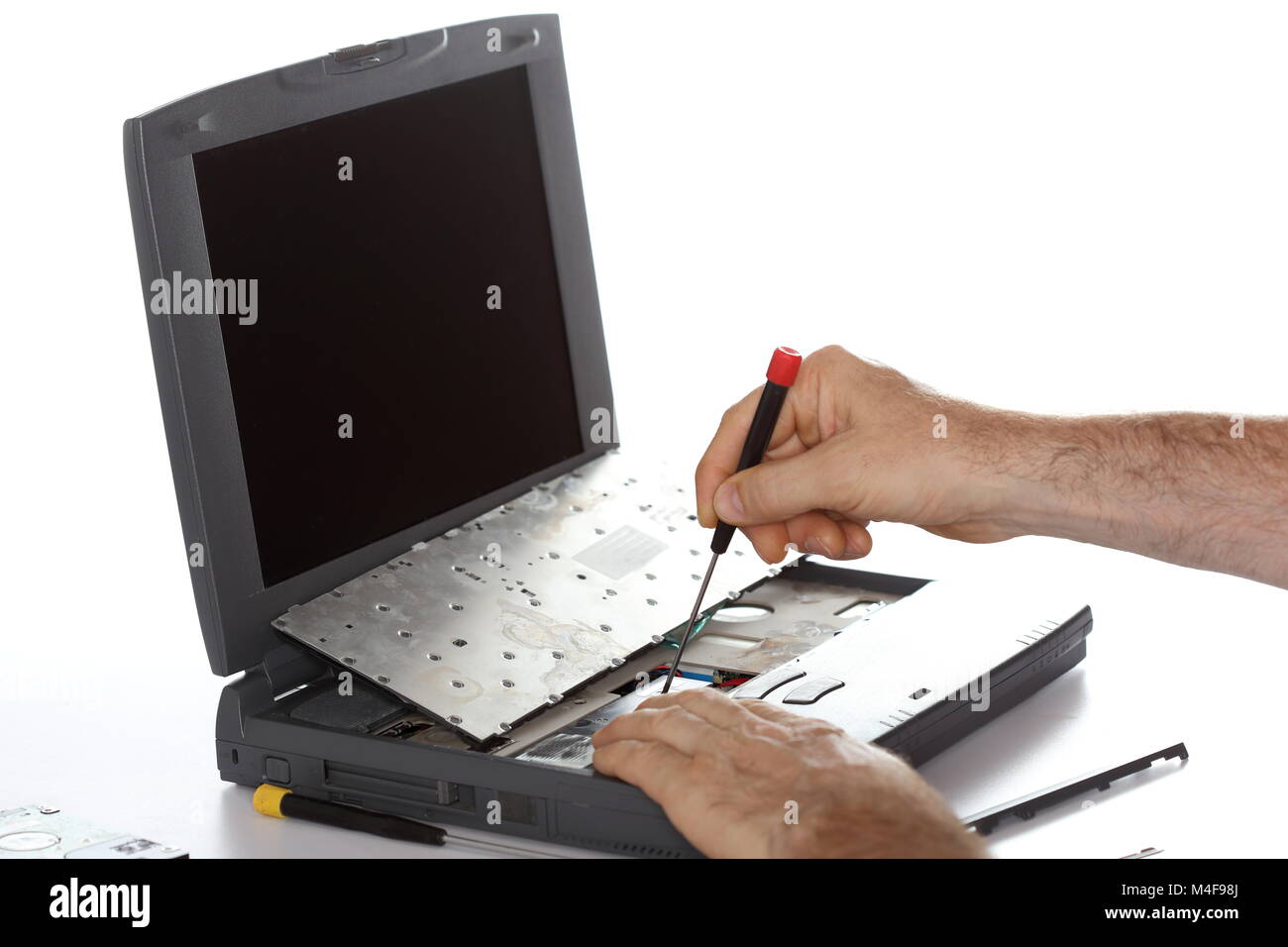 Fixing computer desk -Fotos und -Bildmaterial in hoher Auflösung – Alamy