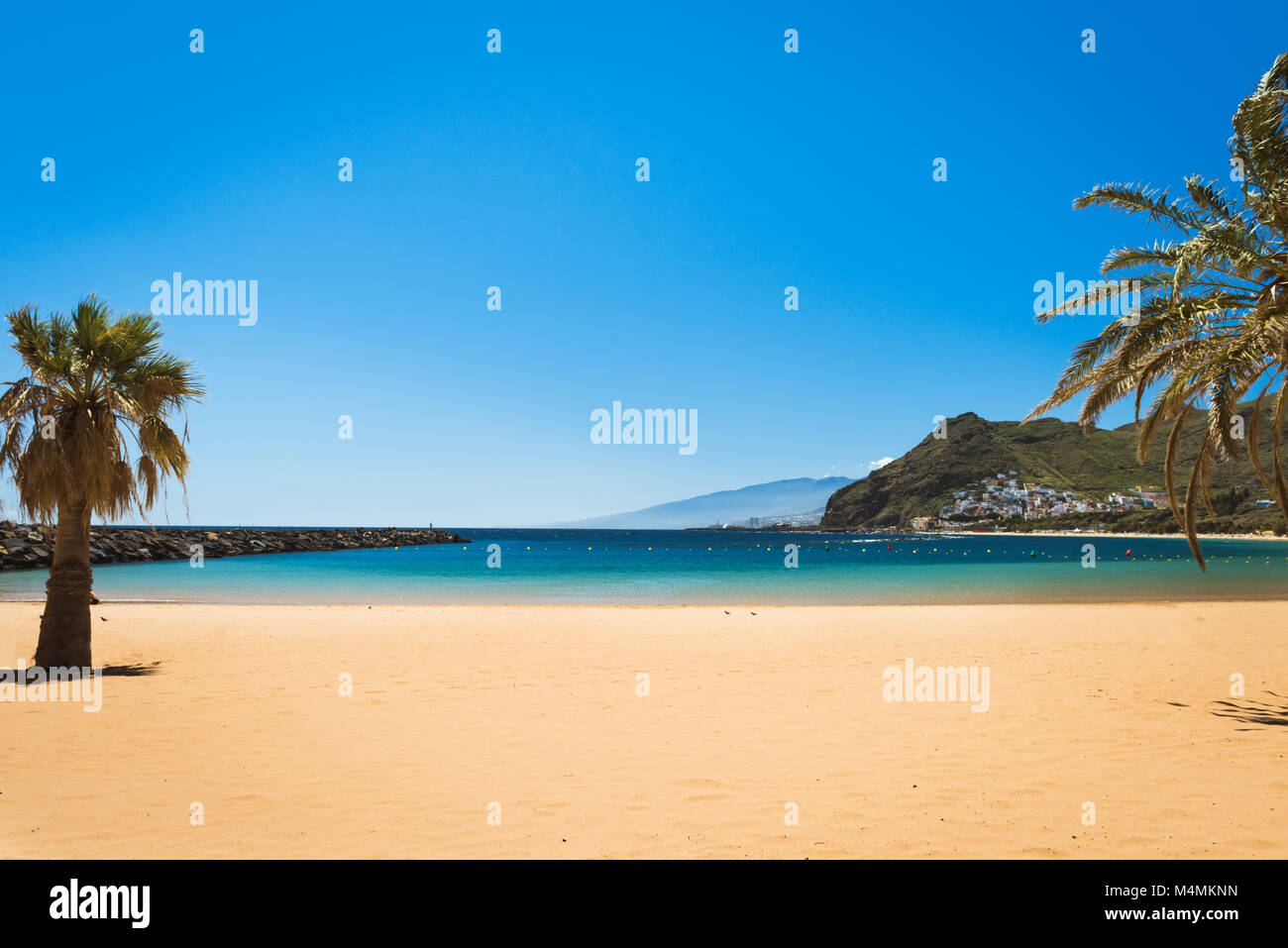 Sonnenuntergang am playa de las teresitas -Fotos und -Bildmaterial in hoher Auflösung – Alamy