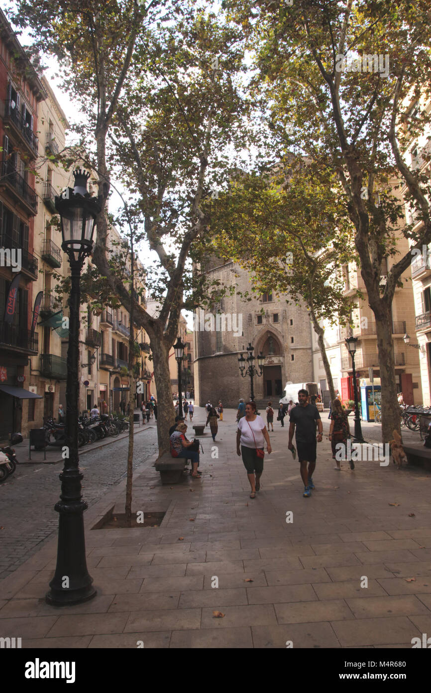Passeig del born barcelona -Fotos und -Bildmaterial in hoher Auflösung ...