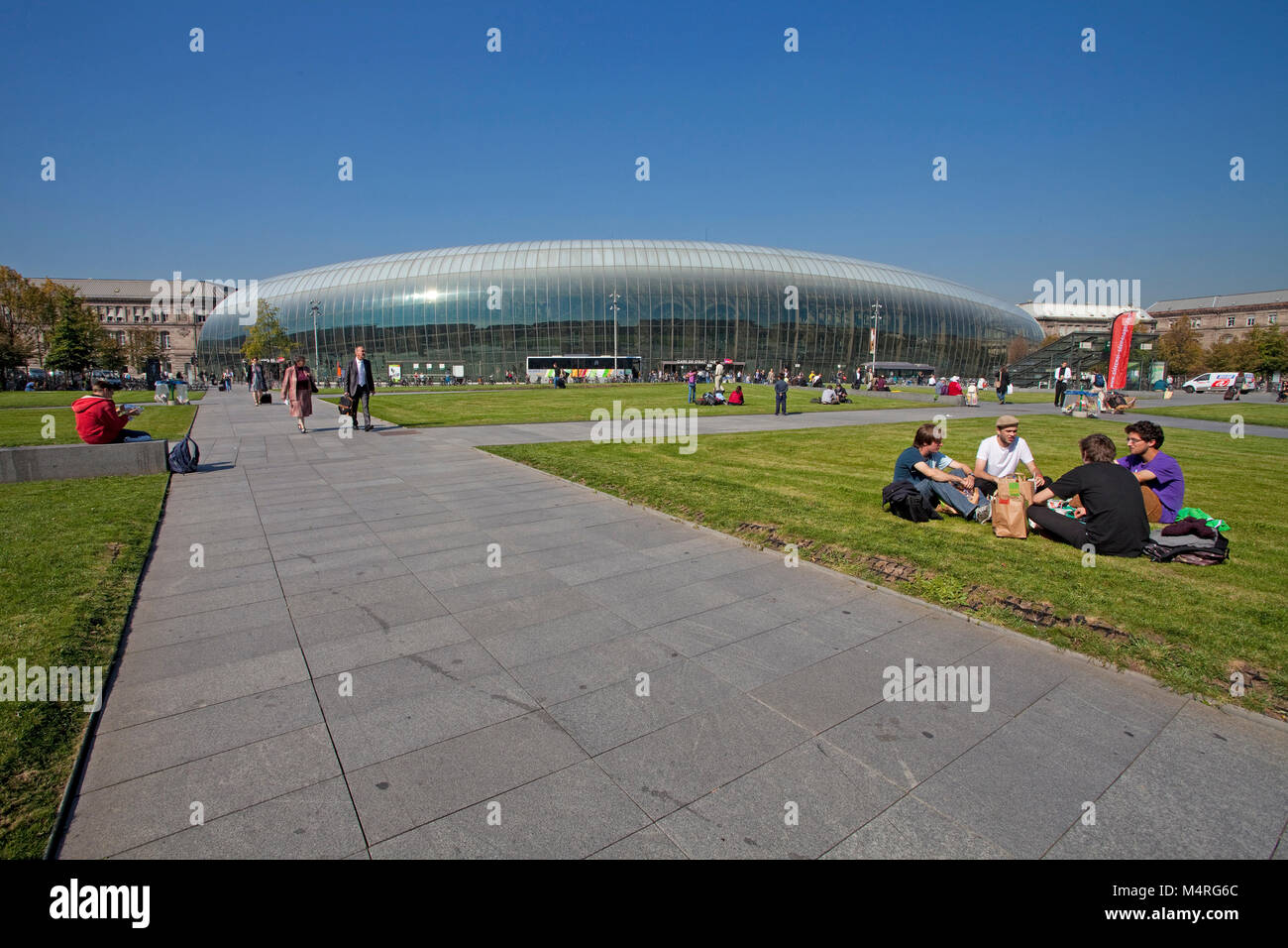 Straßburg bahnhof -Fotos und -Bildmaterial in hoher Auflösung – Alamy