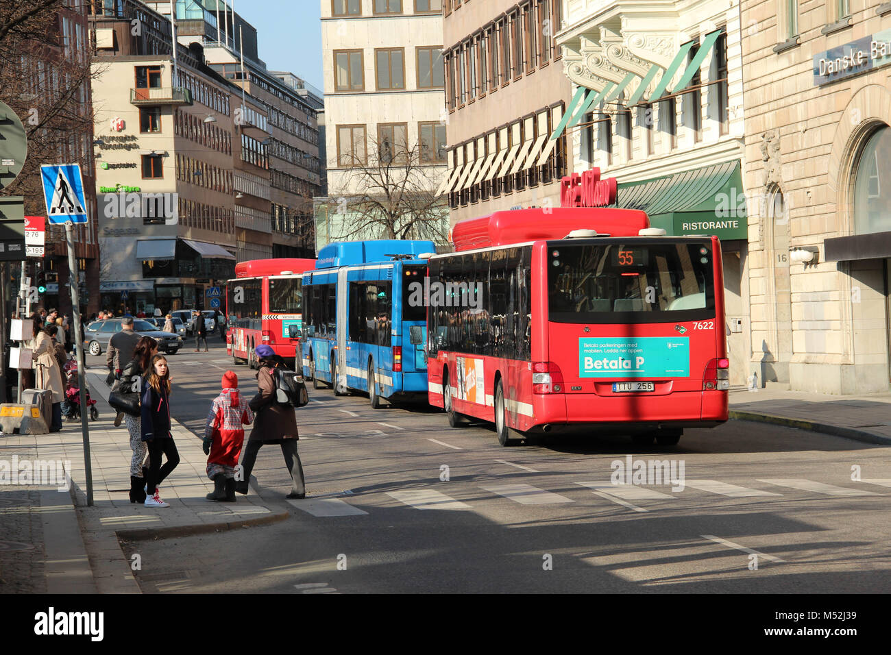 Bus Buses Stockholm Sweden Stockfotos und -bilder Kaufen - Alamy
