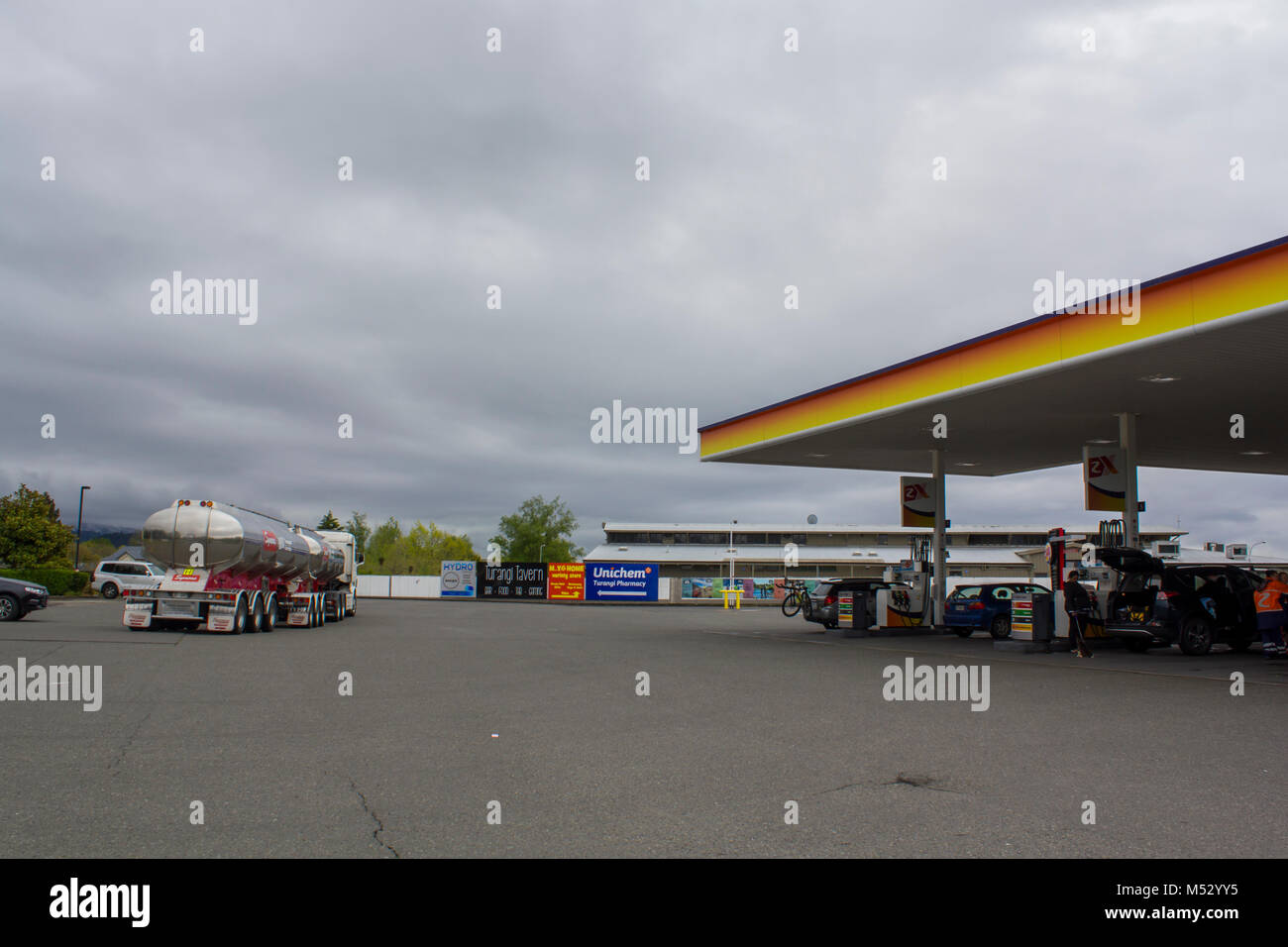 Shell lkw diesel -Fotos und -Bildmaterial in hoher Auflösung – Alamy